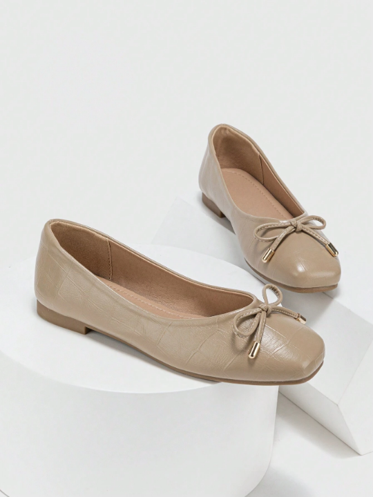 Women's Soft Bottom Square Toe Flat Shoes With Butterfly Knot Detail A